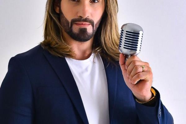 Phillipe Dantas apresenta show em homenagem a Fagner em Fortaleza ...