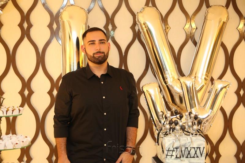 Luiz Victor Torres em viagem a convite da Campari - Frisson Online