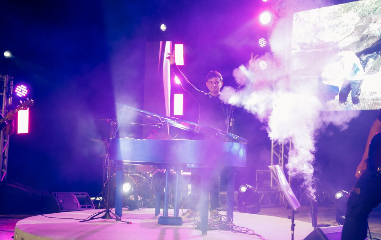 Paulo Rodrigo Pianista realiza show no festival gastronômico de ...