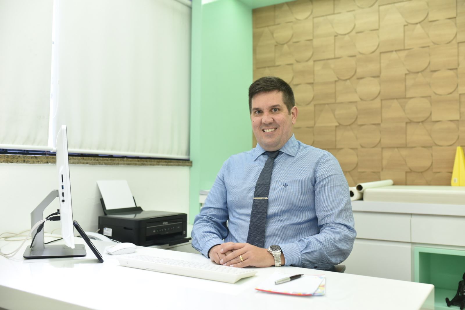 Neuropediatra, dr. André Cabral fala sobre especialidade e sobre ...