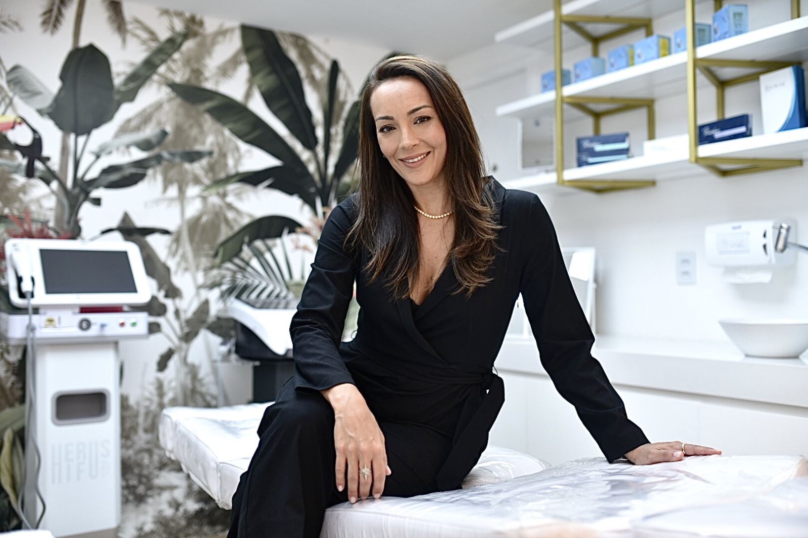 Cirurgiã-dentista Carolina Albuquerque fala sobre Harmonização ...