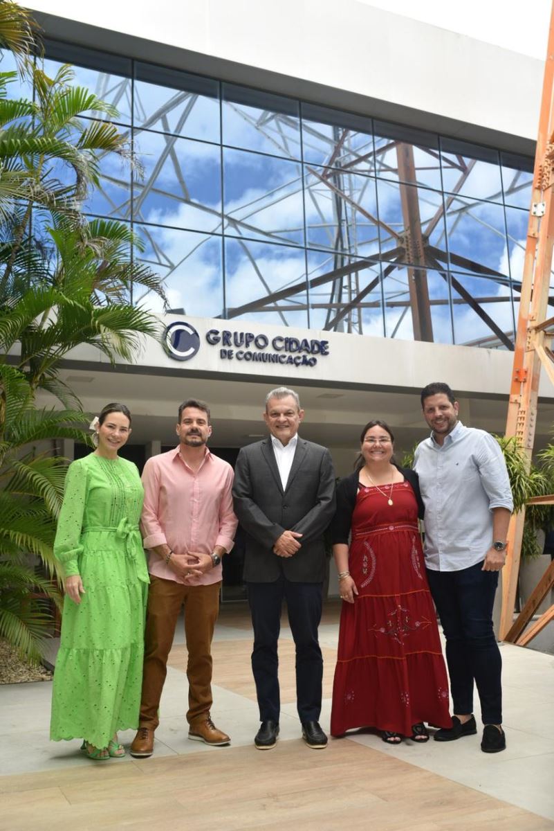 Sarto define postura sobre eleição de 2024 em visita ao Grupo Cidade ...