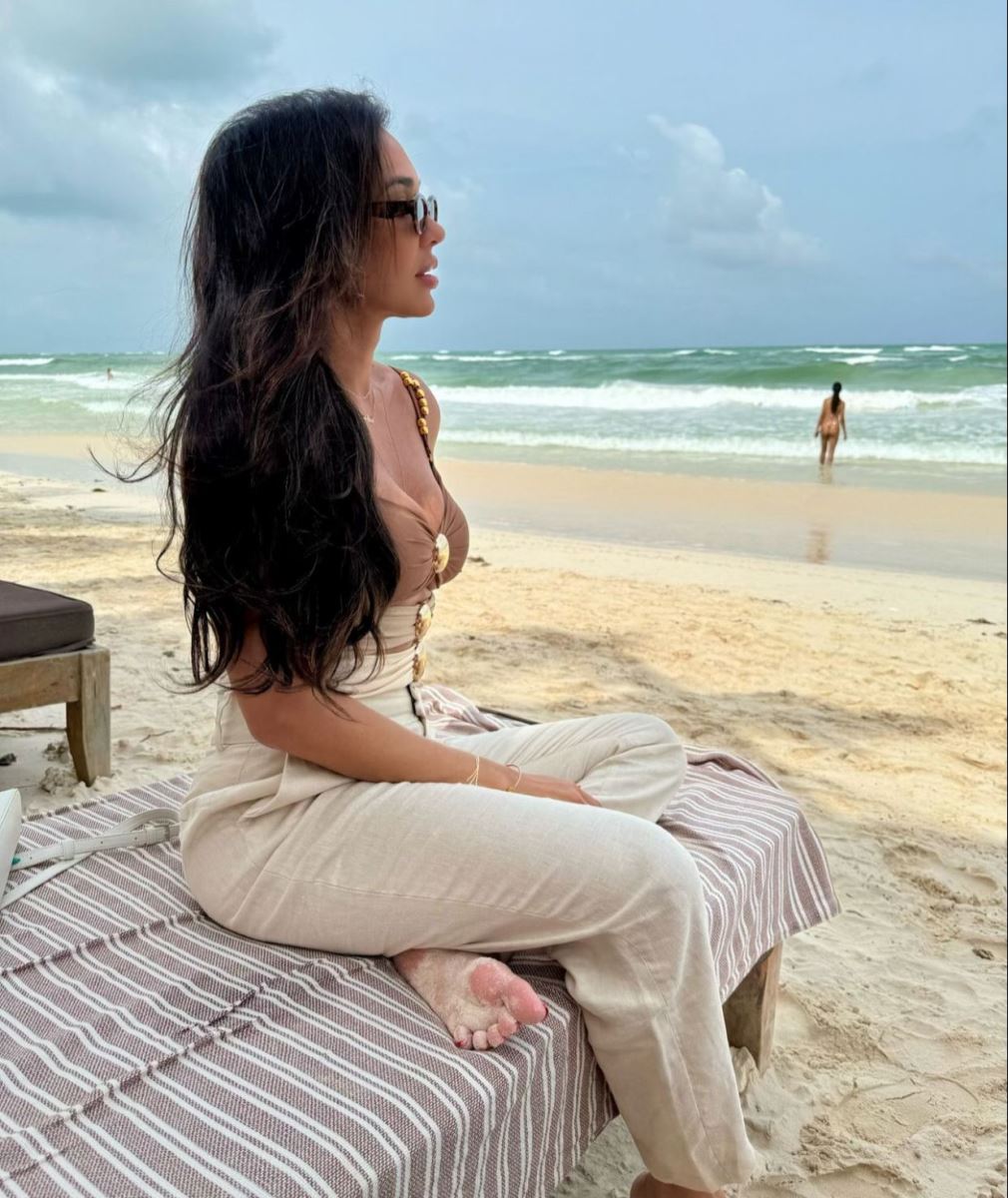 Aline Sales comemora a nova idade em Tulum, no México - Frisson Online