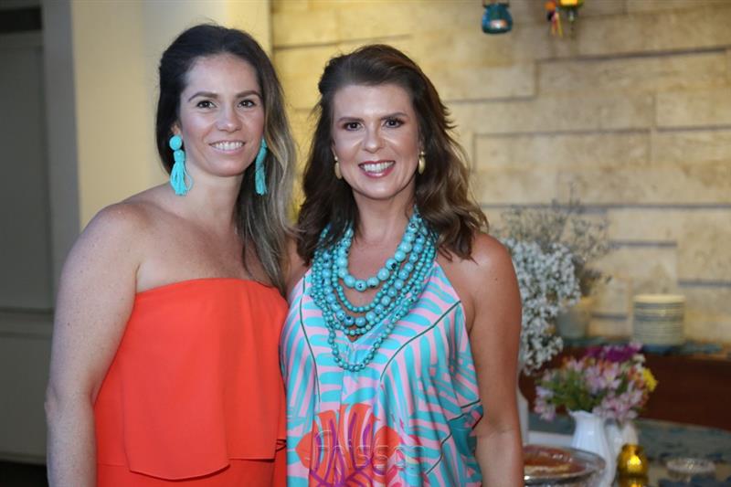 Alexandra Pinto celebra nova primavera - Frisson Online