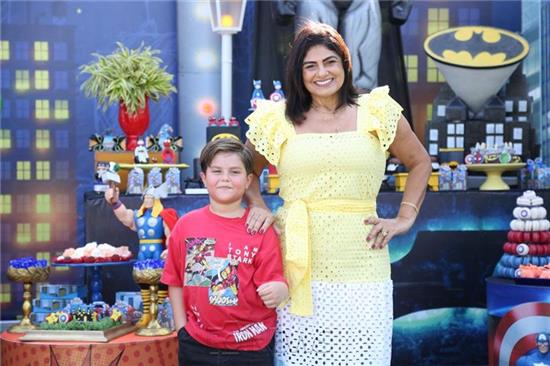 Looks Mena na festa de aniversário do Lorenzo Lima - Frisson Online