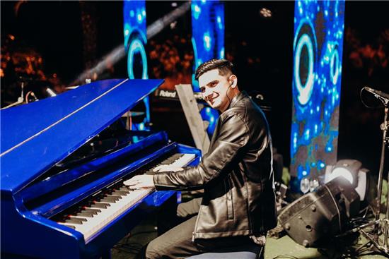 Paulo Rodrigo Pianista faz lançamento do projeto Versões para eventos ...